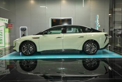 「红旗EH7」2024款 820 Pro图片-内饰外观空间官方图-有驾