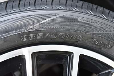 「零跑B10」图片大全-所有车型颜色-有驾