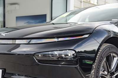 「小鹏P7」2022款 480G+图片-内饰外观空间官方图-有驾