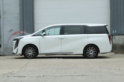 「传祺E9」2023款 E9 MAX图片-内饰外观空间官方图-有驾