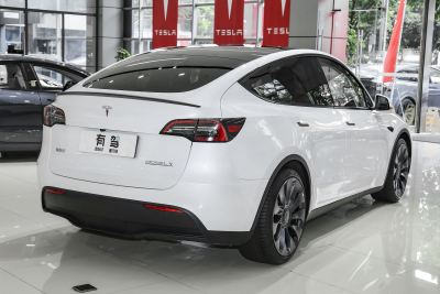 「Model Y」2024款 Performance高性能版图片-内饰外观空间官方图-有驾