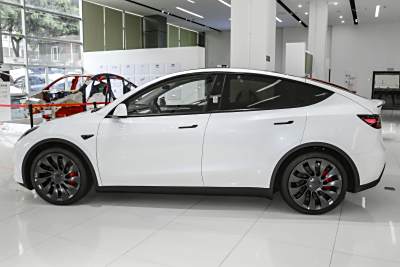 「Model Y」图片-海量高清大图-有驾