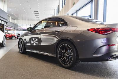 「奔驰CLA」外观图片-颜色-图片大全-有驾