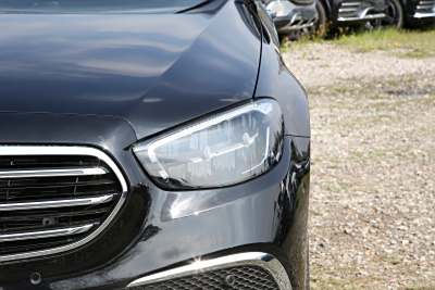 「奔驰E级」2023款 改款 E 260 L图片-内饰外观空间官方图-有驾