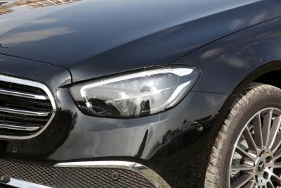 「奔驰E级」2023款 改款 E 260 L图片-内饰外观空间官方图-有驾