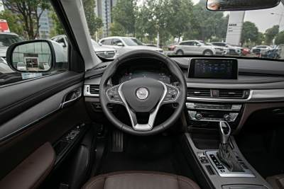 「汉腾X7」内饰图片-颜色-图片大全-有驾