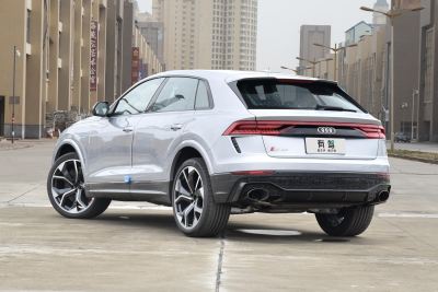 「奥迪RS Q8」图片-海量高清大图-有驾