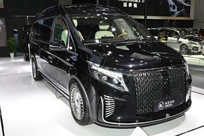 「克蒂圣姆峰」2021款 2.0T 圣姆峰MH9图片-内饰外观空间官方图-有驾