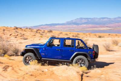 「牧马人」图片大全-所有车型颜色-有驾