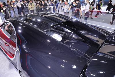 「Chiron」官方图图片-颜色-图片大全-有驾