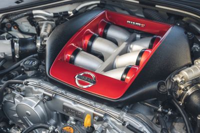 「日产GT-R」图片大全-所有车型颜色-有驾