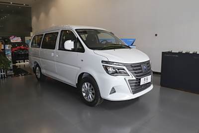 「菱智M5EV」2022款 客运版 标准型 7座图片-内饰外观空间官方图-有驾