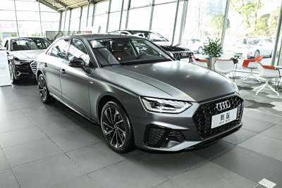 「奥迪A4L」2023款 40 TFSI 豪华动感型图片-内饰外观空间官方图-有驾