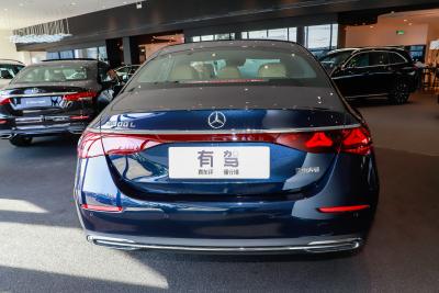 「奔驰E级」2024款 E 300 L 时尚型图片-内饰外观空间官方图-有驾