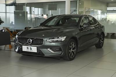 「沃尔沃S60」2026款 B4 智逸豪华版图片-内饰外观空间官方图-有驾