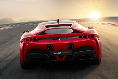 「SF90」官方图图片-颜色-图片大全-有驾