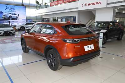 「本田XR-V」2023款 1.5L CVT热力版图片-内饰外观空间官方图-有驾