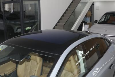 「零跑C01」图片大全-所有车型颜色-有驾