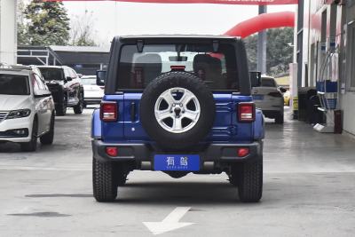 「牧马人」2019款 2.0T Sahara 两门版 国V图片-内饰外观空间官方图-有驾