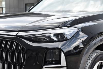 「奥迪Q6」2024款 40 TFSI quattro 观云型 羽林套装 7座图片-内饰外观空间官方图-有驾