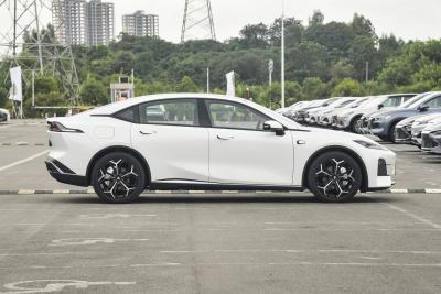 「深蓝SL03」2023款 200Max增程版图片-内饰外观空间官方图-有驾