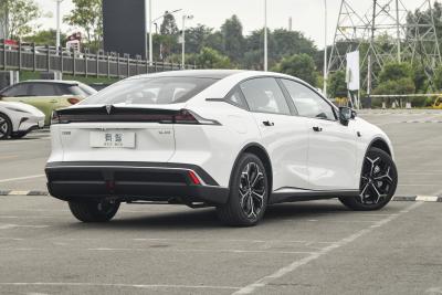 「深蓝SL03」2023款 200Max增程版图片-内饰外观空间官方图-有驾