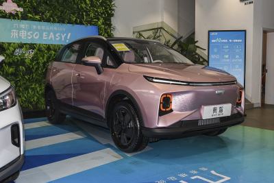 「几何E」2023款 401KM 霹雳虎 5座图片-内饰外观空间官方图-有驾