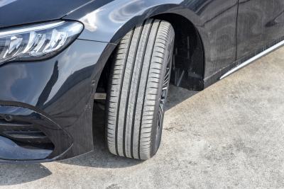 「奔驰E级」2025款 E 260 L 运动型图片-内饰外观空间官方图-有驾