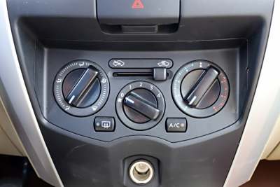 「骊威」内饰图片-颜色-图片大全-有驾