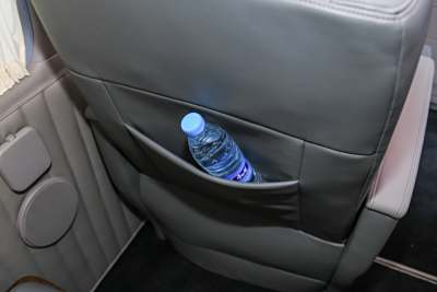 「HIACE」空间图片-颜色-图片大全-有驾